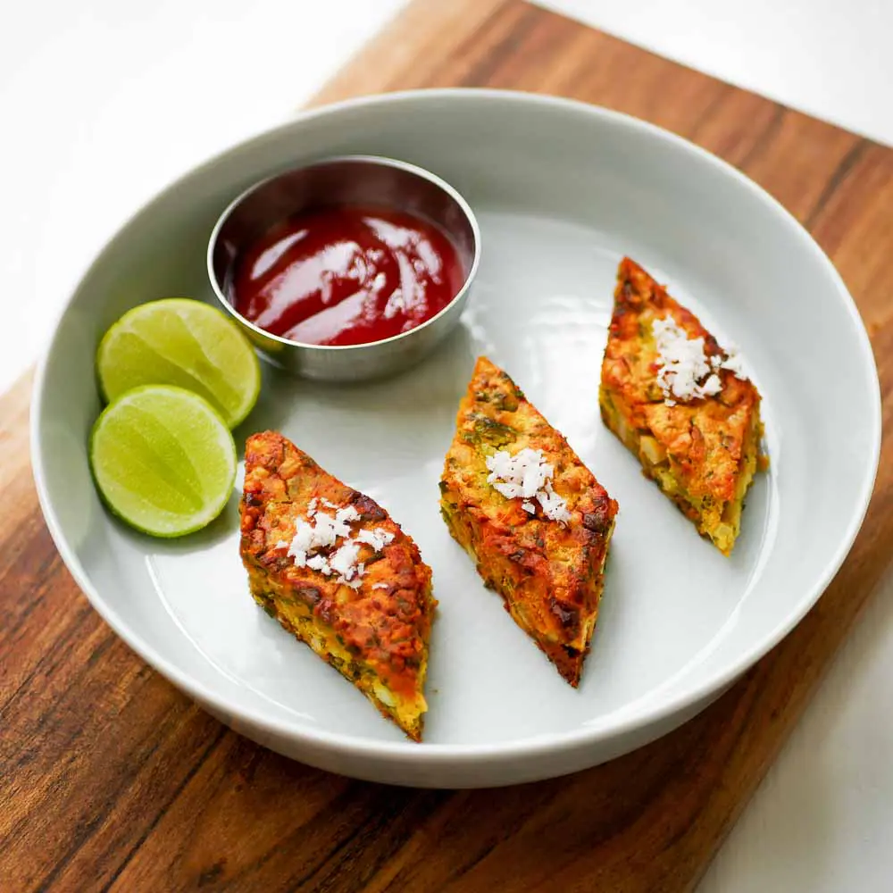 Kothimbir Vadi Recipe | Coriander Fritters - Kannamma Cooks