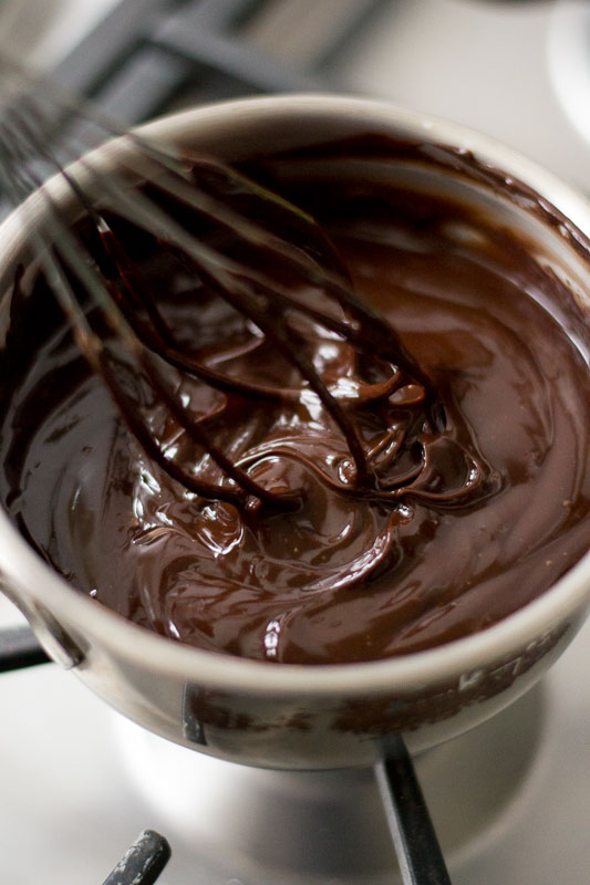 Eggless steamed Chocolate cake - Easy beginners recipe